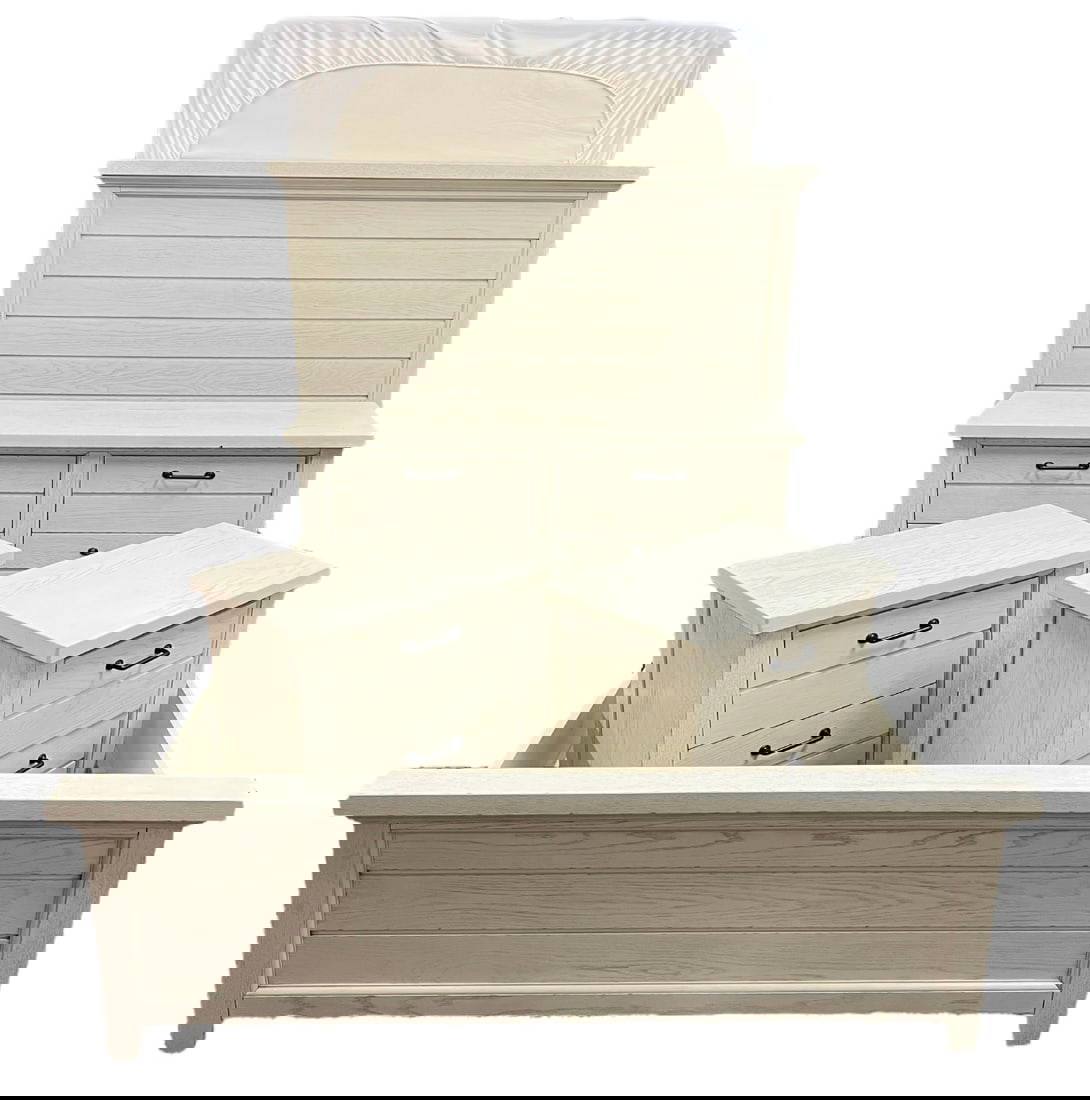 Haverty Furniture Co. Bedroom Suite Auction