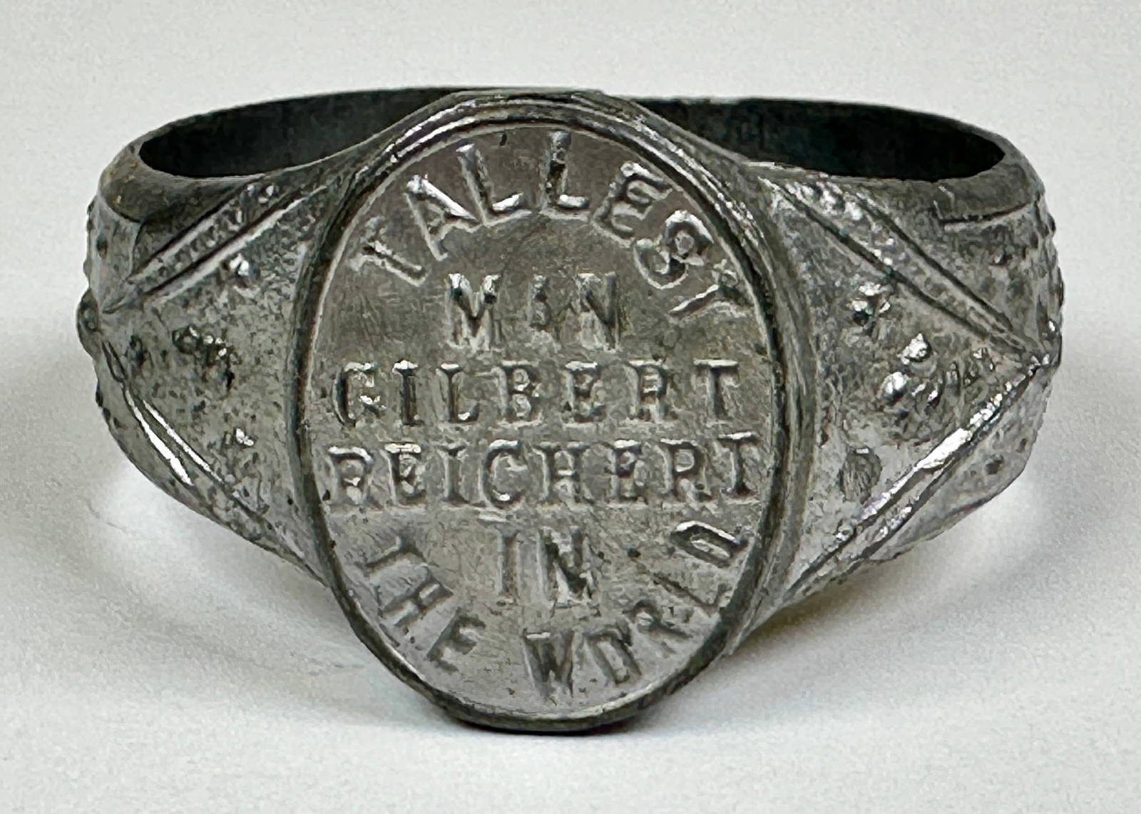 Sideshow Giant's Ring - Gilbert Reichert Auction