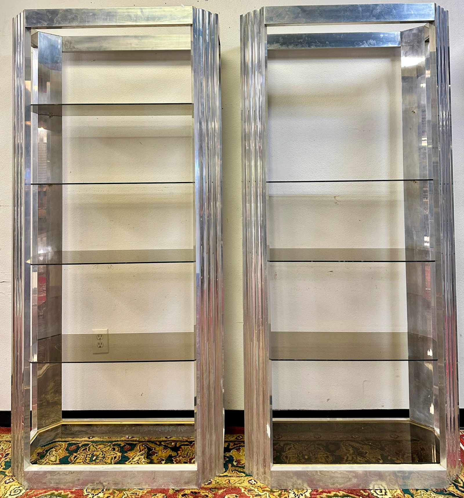 Open Display Cabinets Auction