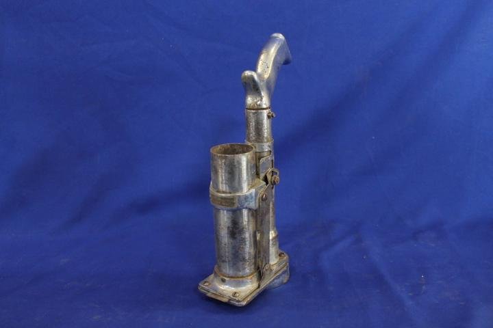 Modern DairyMan Perfect Seal Milk Bottle Capper w/ caps
