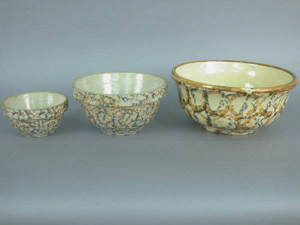 (3) Spatterware Mixing Bowls, Blue/brown