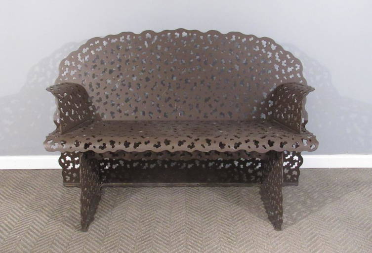 Richard Schultz "topiary" Bench.