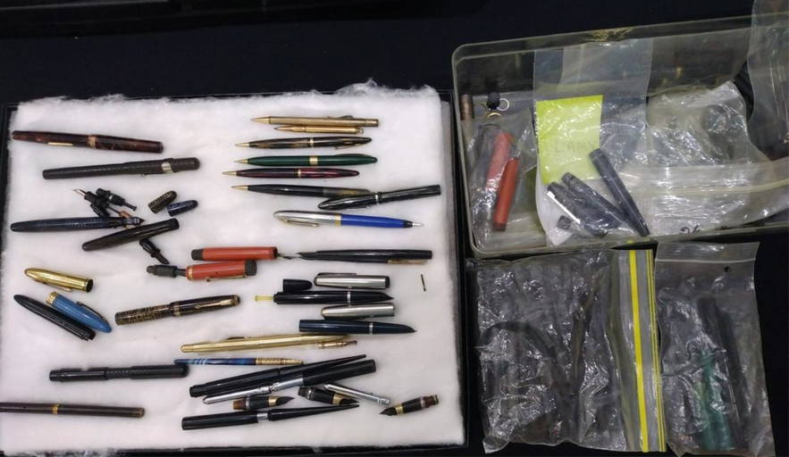 Large Lot Of Fountain Pen Parts, Damaged Pens, Etc