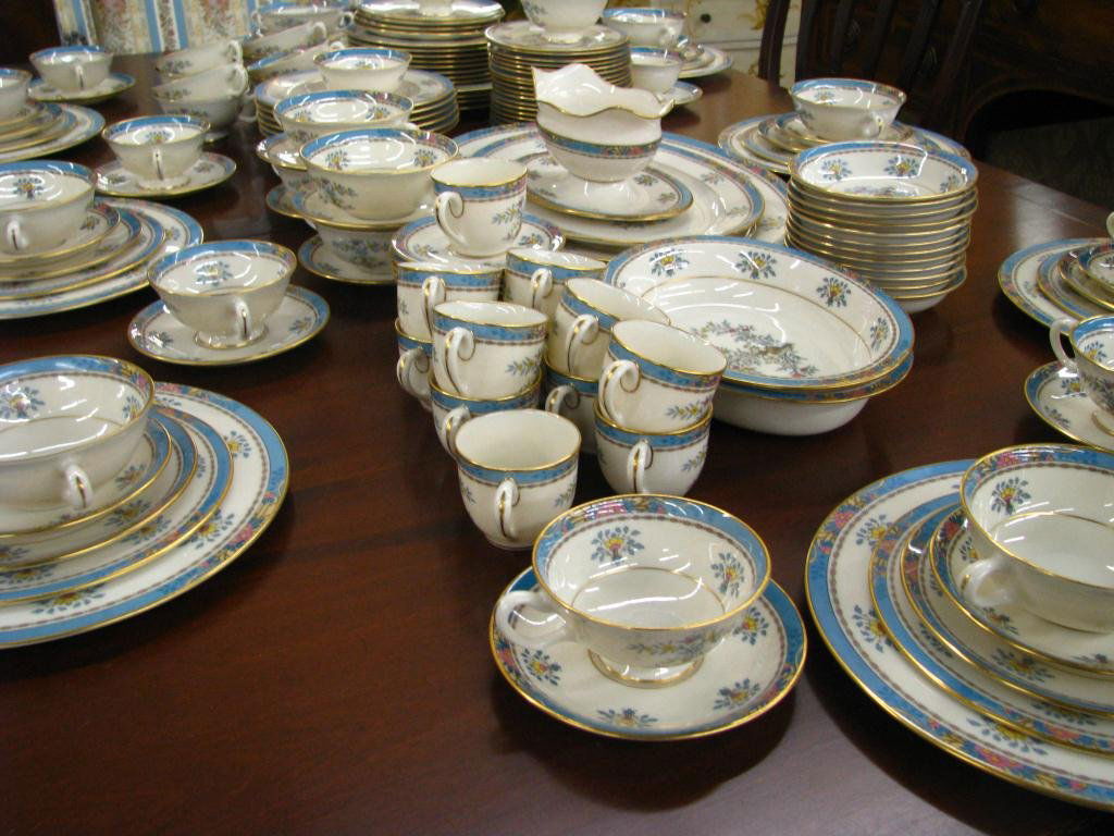 Large Set Lenox Blue Tree China Dinner Service - Feb 16, 2013 ...