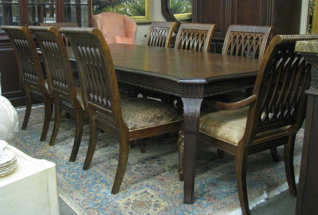 Bernhardt Dining Rm, Embassy Row, Table, 8 Chairs