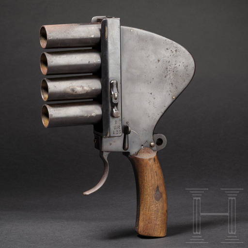 A four-barrelled flare gun by Gebr. Rempt - Nov 04, 2020 | Hermann ...