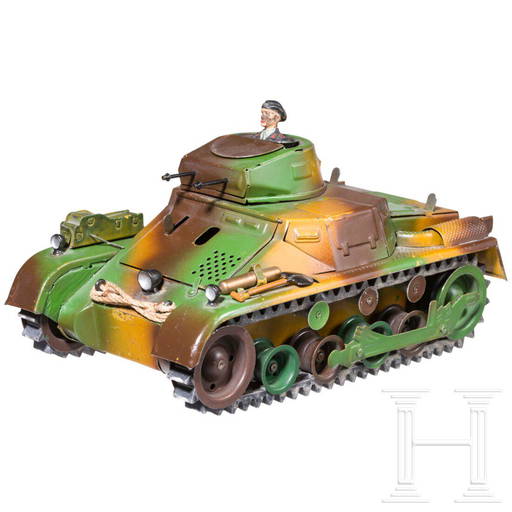 A Lineol Nebeltank 1280 In Camouflage With Tank Commander