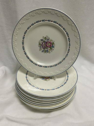 Wedgwood Evenlode Dishes 10 Corinthian Plates