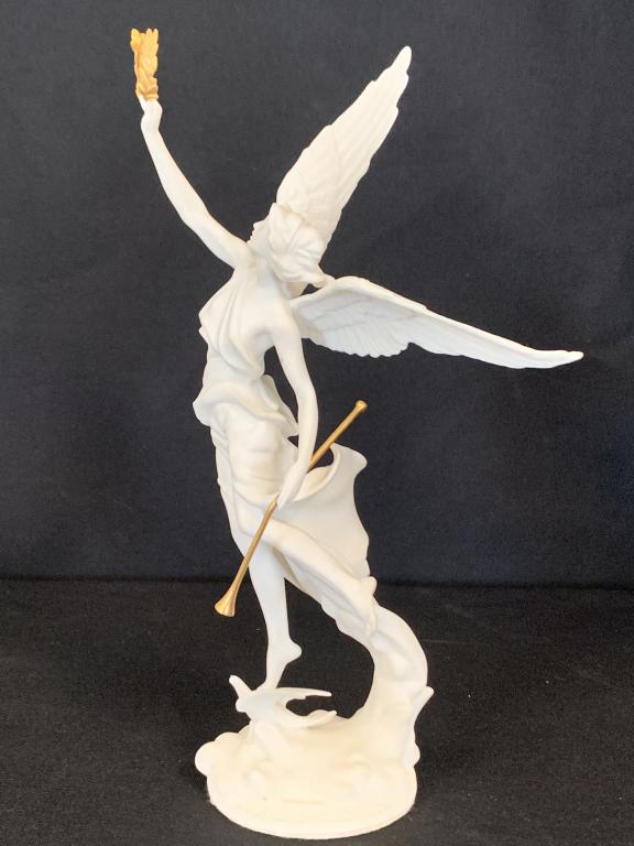 Franklin Mint "olympia" By Stuart Mark Feldman