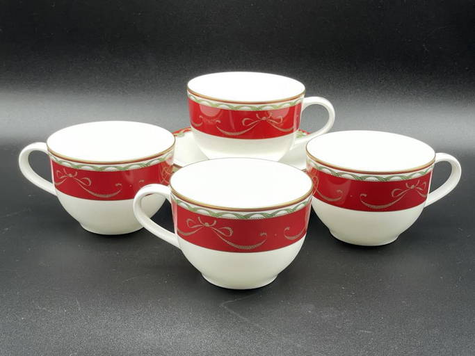 8 Pc Waterford "holiday Ribbons" Mug & Saucer Set