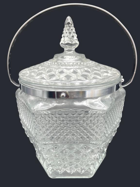 ANCHOR HOCKING WEXFORD PATTERN GLASS ICE BUCKET - Mar 13, 2023 | DejaVu ...