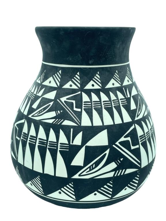 Ute Mountain Pottery Vase Signed Manning Auction