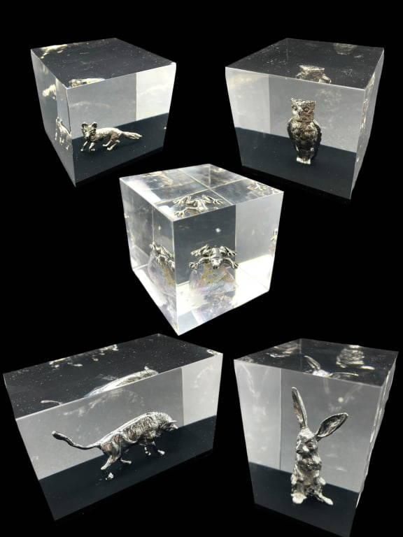 Vintage Lot Of Lucite Block Paperweight Animals Auction