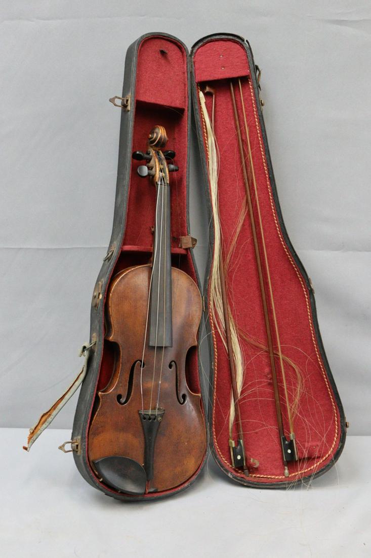 Joseph Guarnerius Violin & Bows