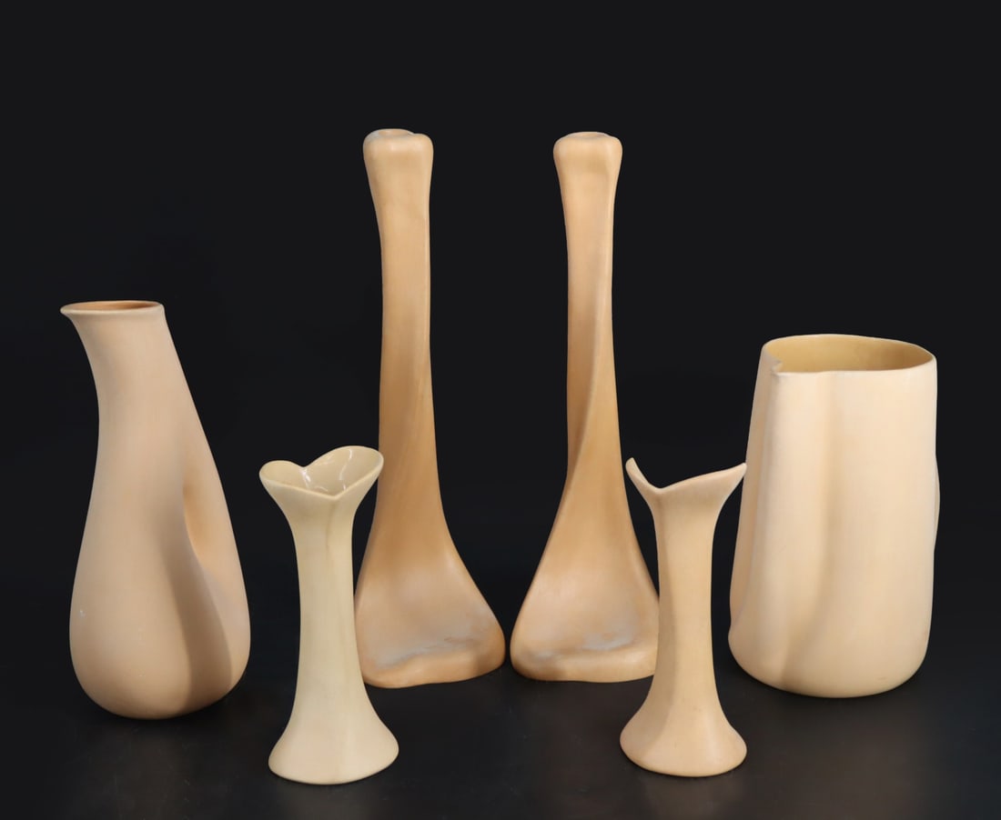 (6) Elsa Peretti For Tiffany Pottery Tablewares. Auction