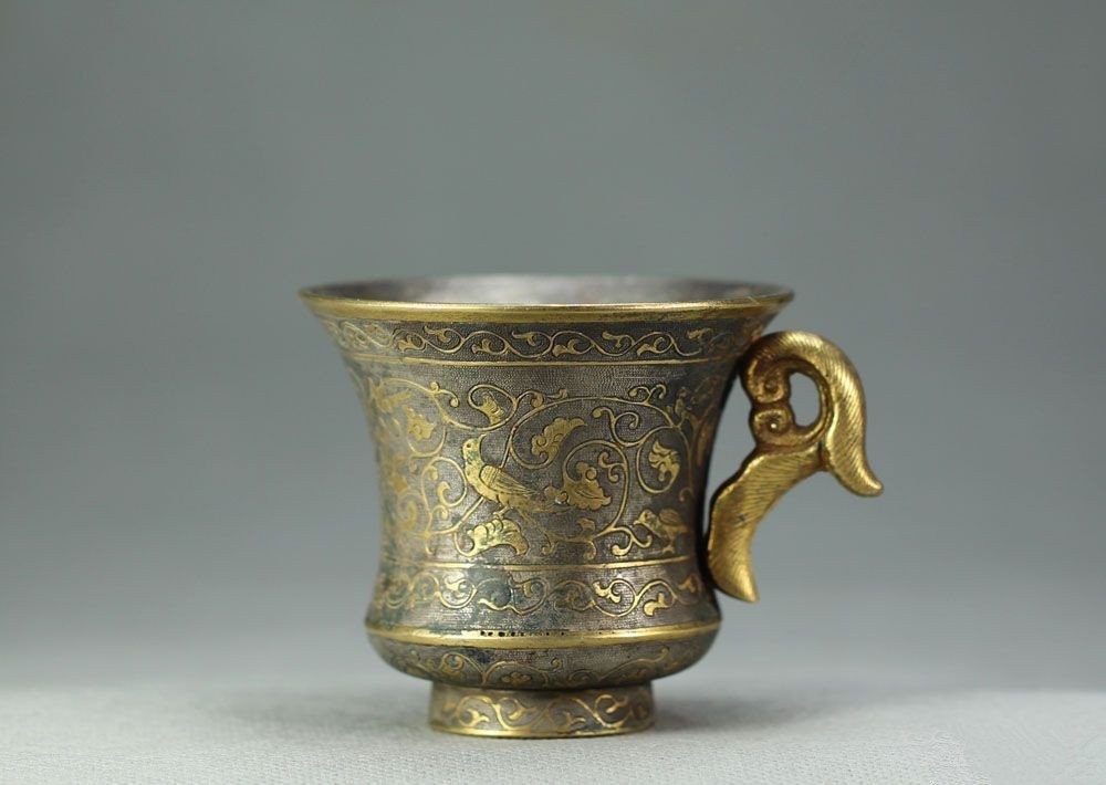 Chinese Tang Dynasty gilt silver cup