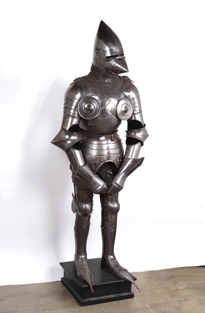 Gothic 'houndskull' Bascinet Suit Of Armour, 15th C. Style Auction