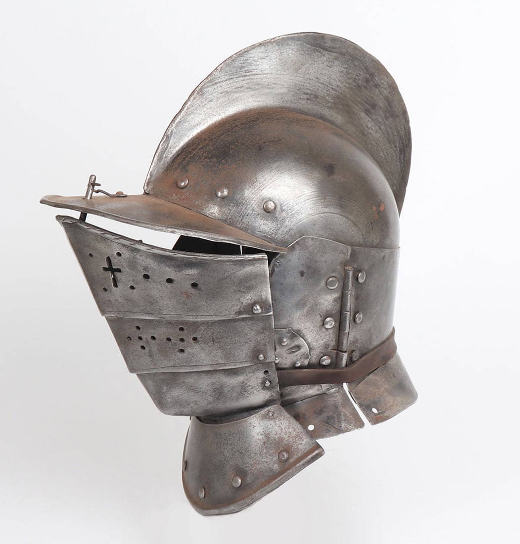 Falling Buffe Burgonet Helm, 16th C. Style - May 29, 2025 | Scollard ...
