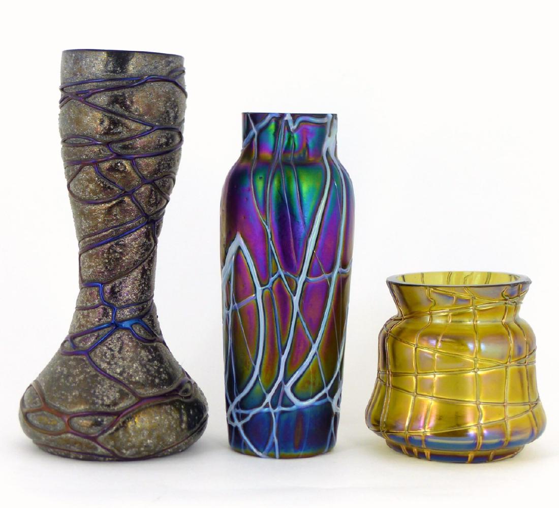 3pc BOHEMIAN IRIDESCENT THREADED ART GLASS VASES