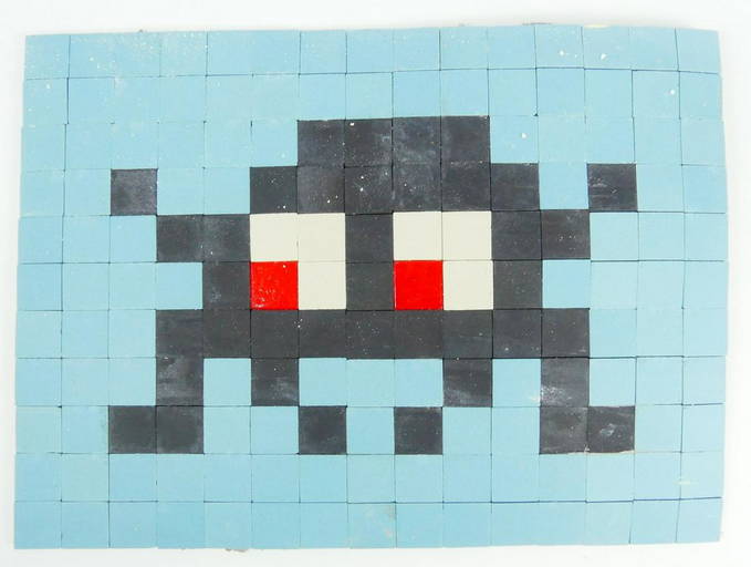 SPACE INVADER PA_415 CERAMIC TILE MOSAIC - May 07, 2022 | Antiques ...