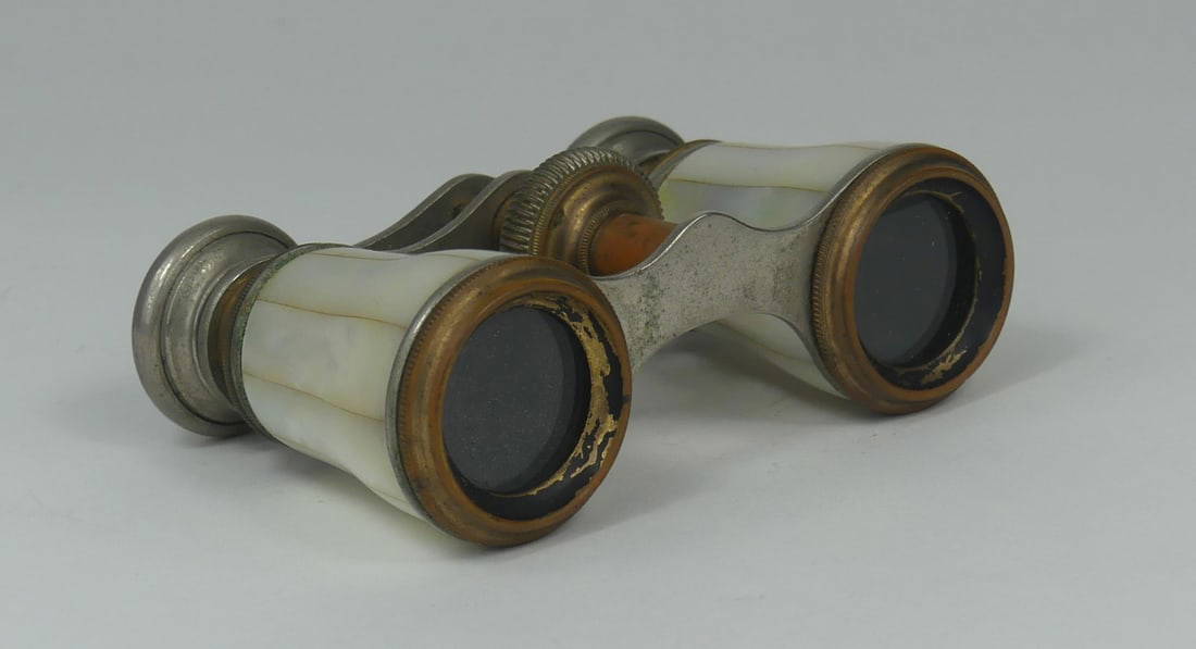 Chevalier Paris Mother Of Pearl Opera Glasses Auction