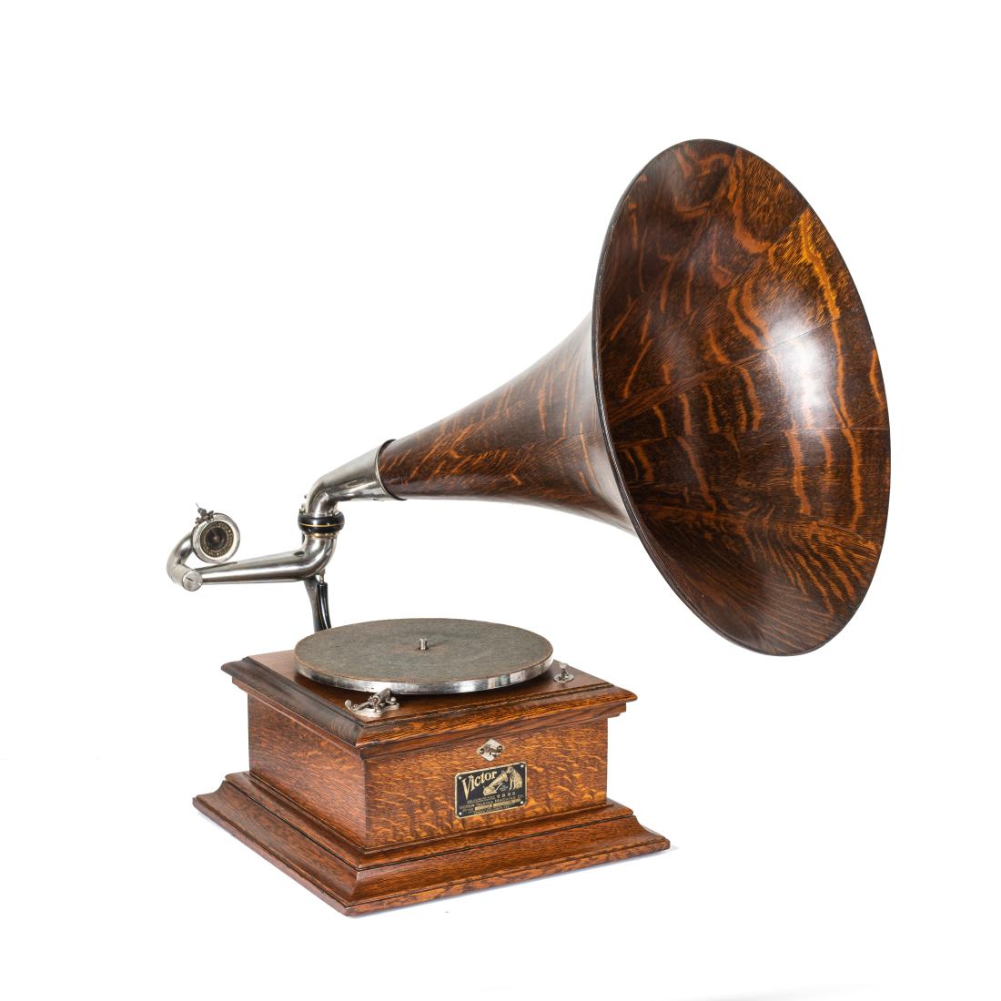 Vintage Victor Talking Machine, Model Ii