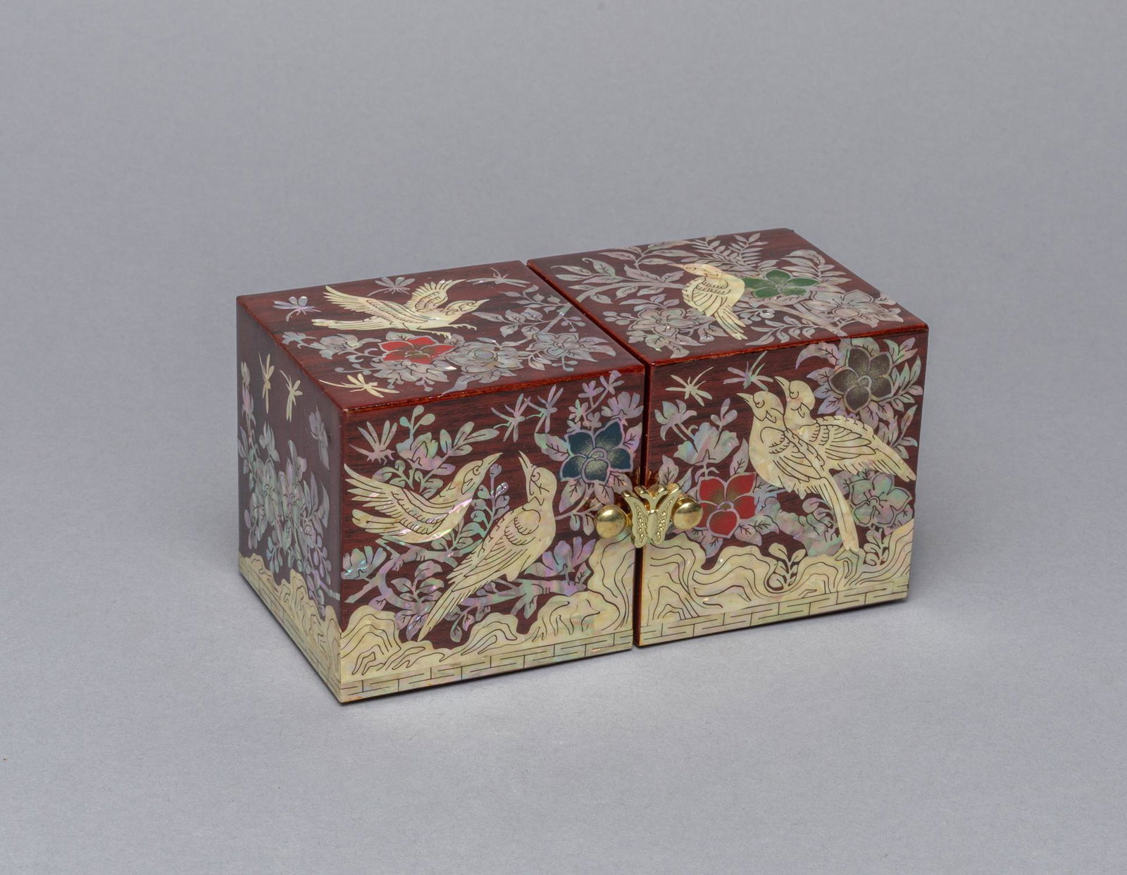 Mother Of Pearl Inlaid High Chest Black Lacquer Korean - Feb 11, 2012 ...