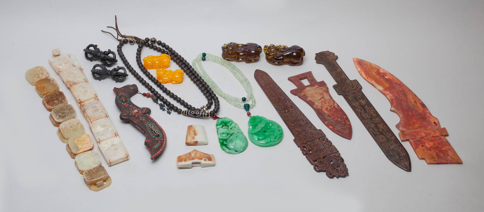 Chinese Jade, Stone & Table Sculptures Auction