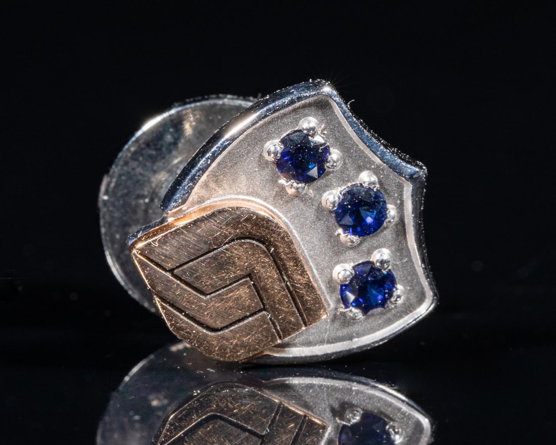 10k Gold & Sapphire Pin