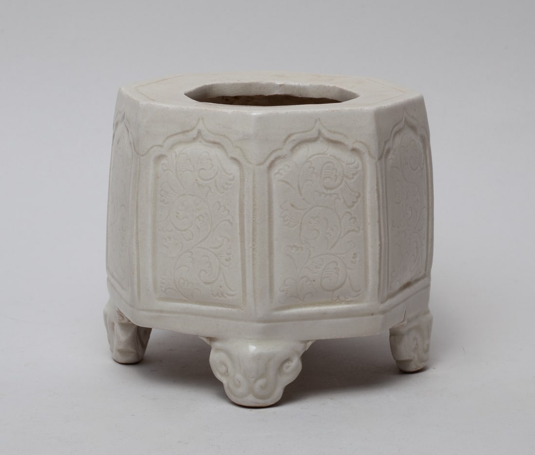 Chinese Ding Ware Porcelain Censer Auction