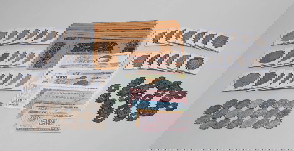 Estate Chinese, Continental Decor Coins