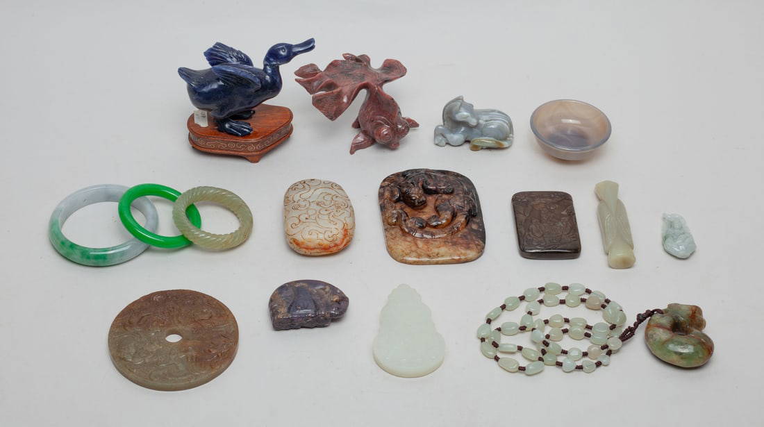 Estate Chinese Jade/ Stone Carvings Auction