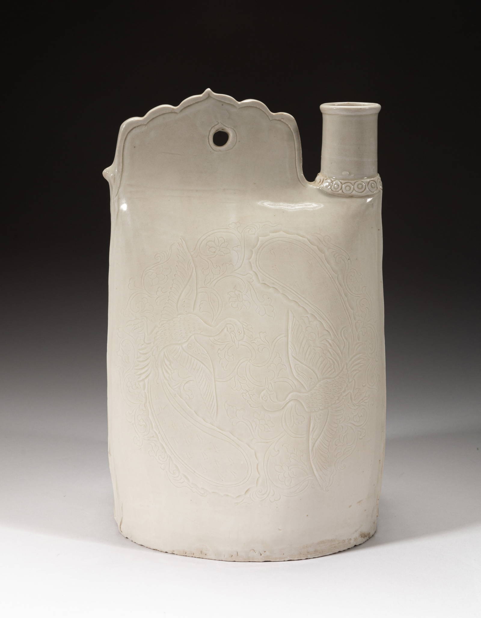 Chinese Ding Ware Porcelain Pot Auction