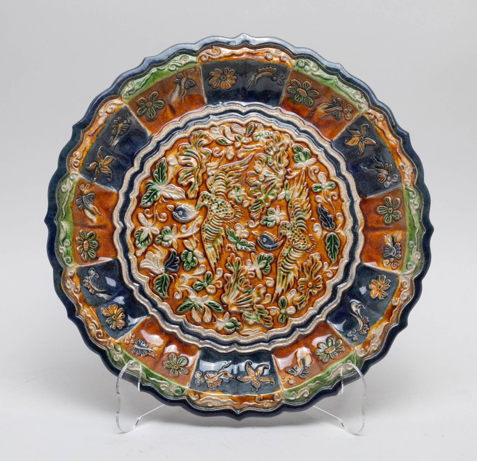 Large Chinese Sanchai Porcelain Plate - Feb 21, 2025 | Wealthier Art ...