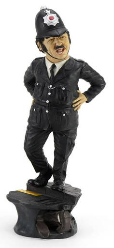 Originalities Country Characters Collection Policeman By Peter Mook, 44 ...