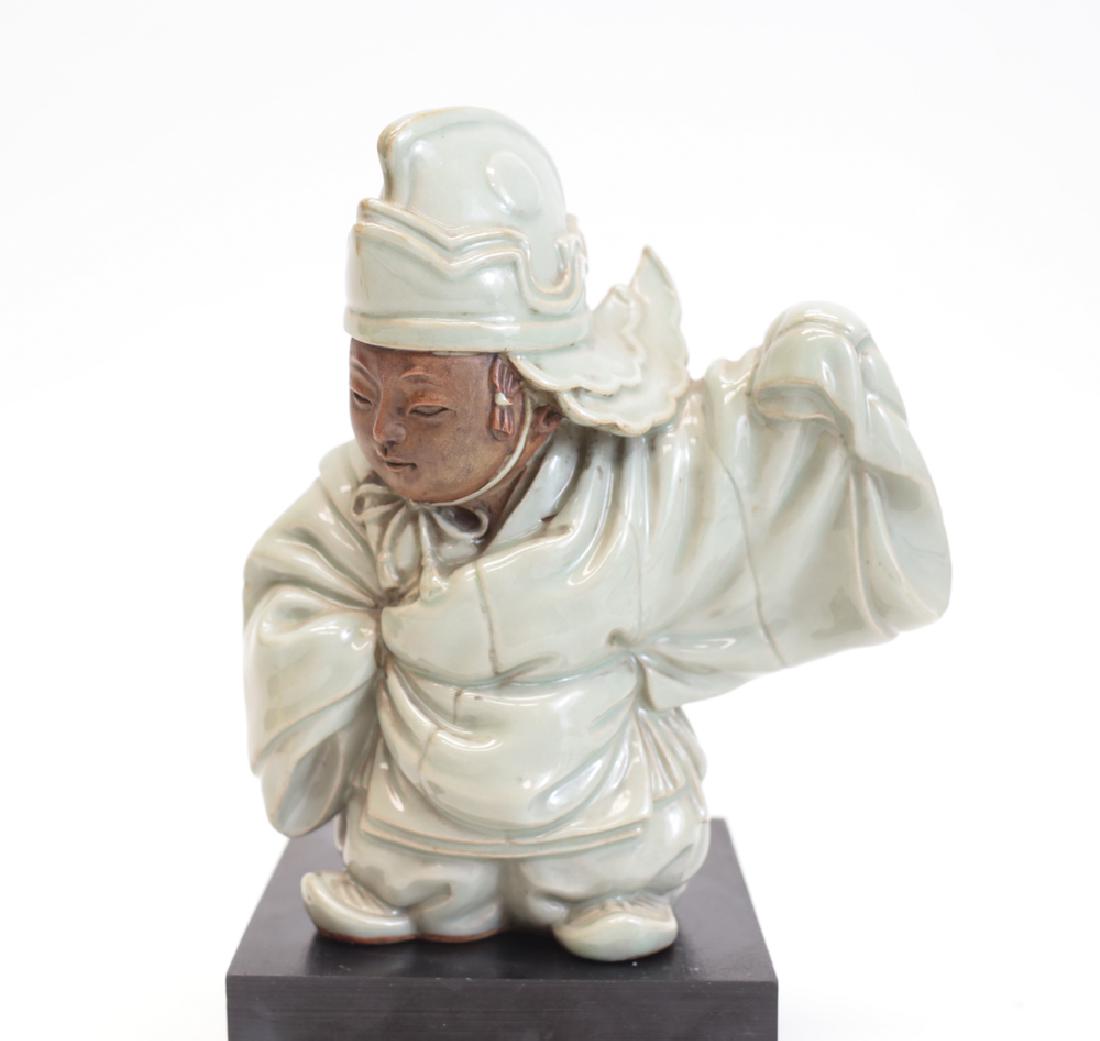 Chinese Shiwan Pottery Stoneware Figurine