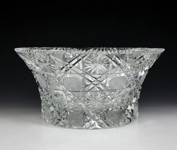Continental Hand Cut Brilliant Crystal Bowl - sawtooth rim stars cris ...