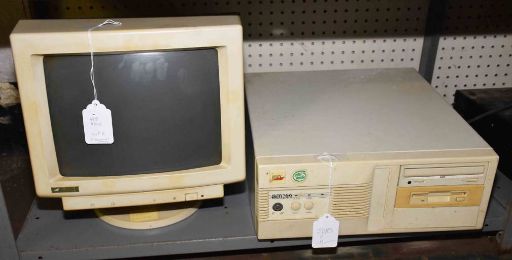 Vintage Pionex 486dx2, 66 Mhz Computer And Terminal