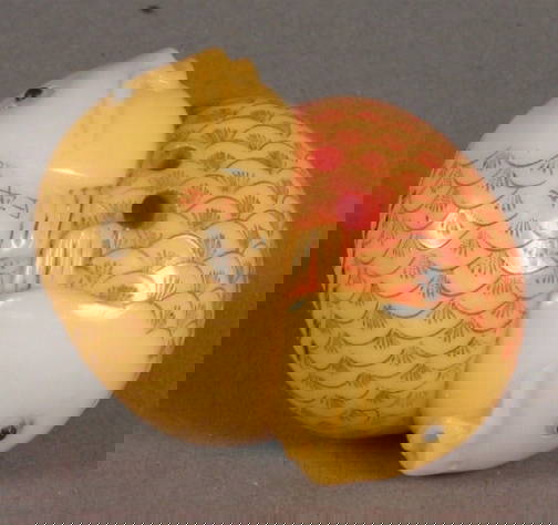 Intertwined Fish Netsuke.