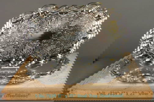 3 Kensington Traditional Trays