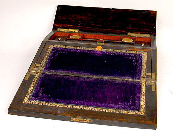 2143: ANTIQUE PORTABLE WRITING DESK. N/R. Ven - Jul 27, 2003 | Dargate ...