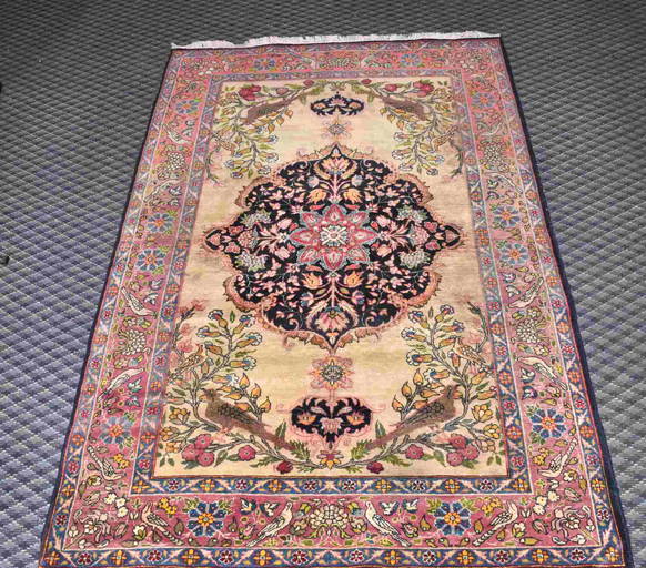 SEMI ANTIQUE TABRIZ PERSIAN PICTORIAL RUG - Aug 27, 2022 | Dargate ...