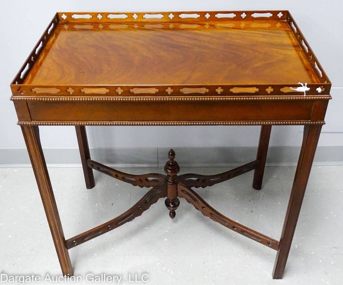 Mahogany Baker Chinese Chippendale Tea Table Auction