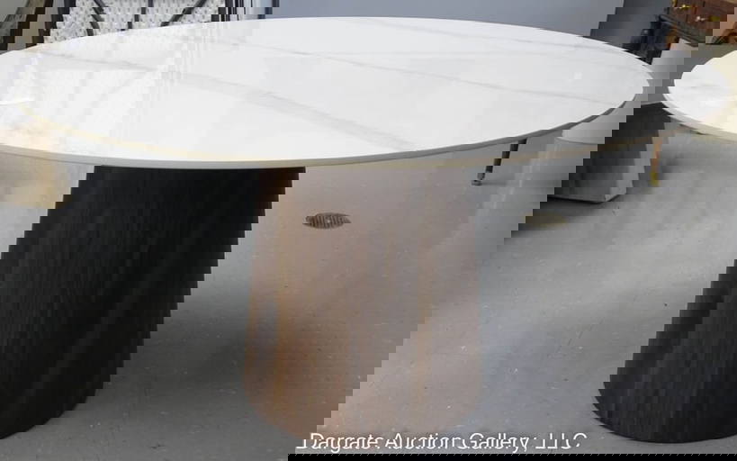 Round Mcm Pedestal Dining Table