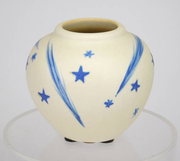 Weller 'Geode' pottery vase - Dec 03, 2022 | Rachel Davis Fine Arts in OH