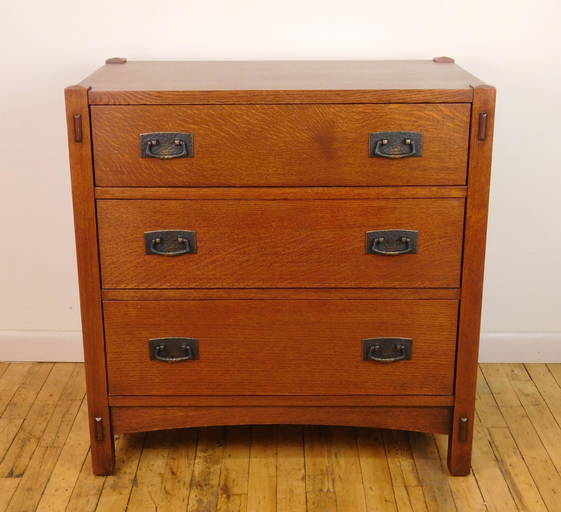 Contemporary Stickley chest - Dec 03, 2022 | Rachel Davis Fine Arts in OH