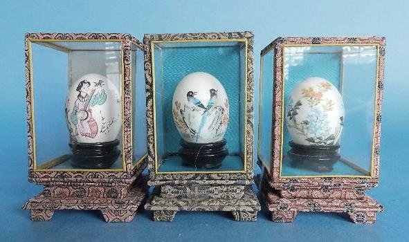 Set Of 3 Japanese Hand Painted Egg Shells