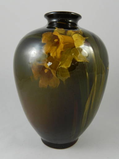 Roseville Rozane Ware Royal Pottery Vase
