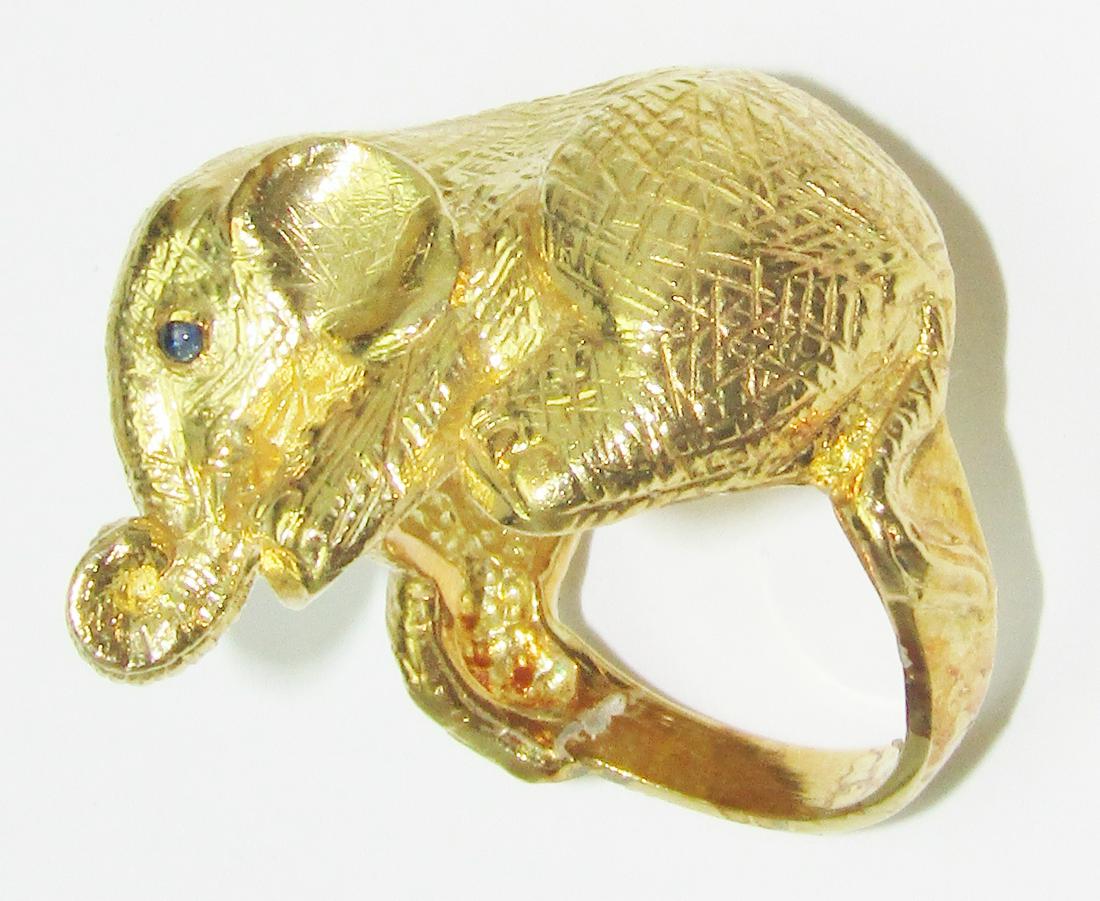 18kt Gold Elephant Ring With Sapphires Auction