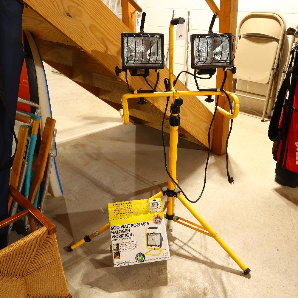 Double Work Light And A Single Work Light